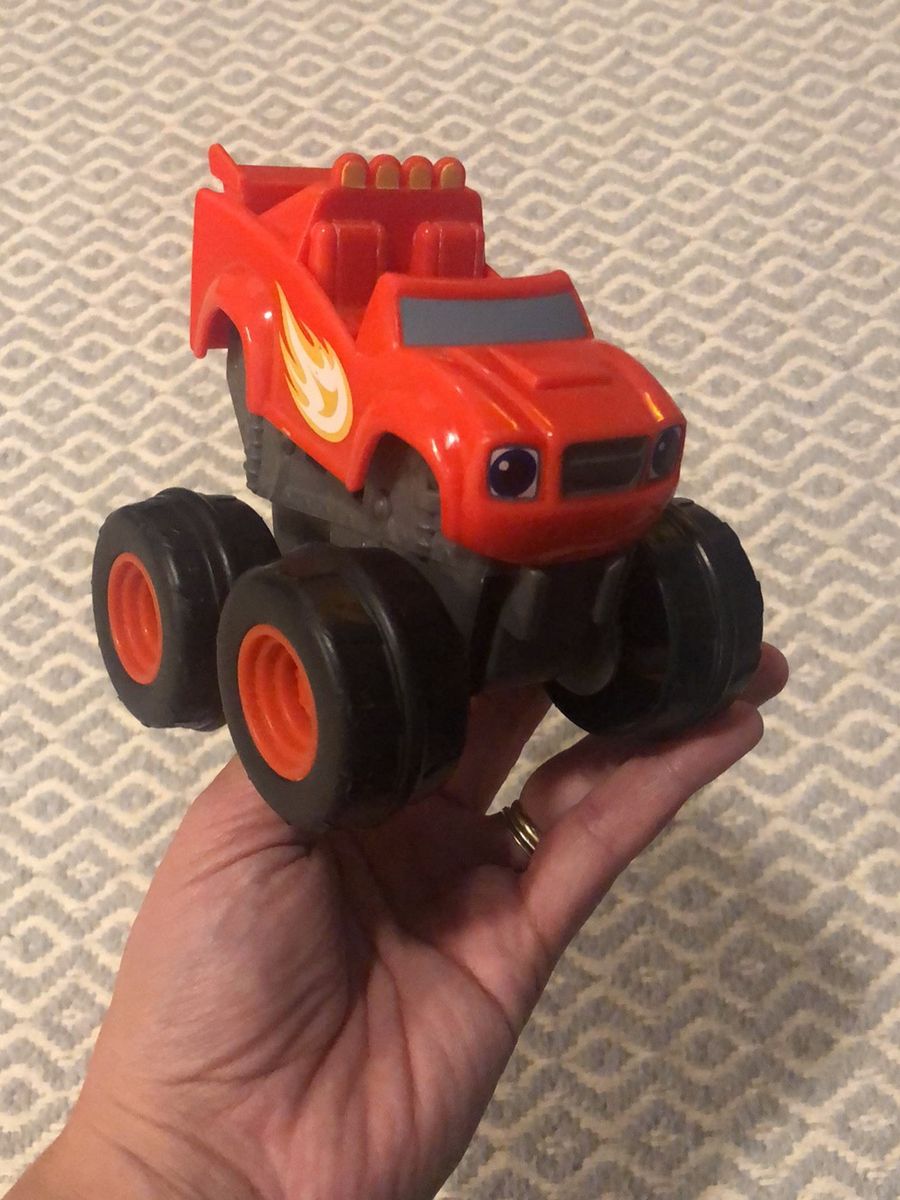 Blaze Monster Machines Friccao Carrinho Vermelho Anime | Brinquedo para ...