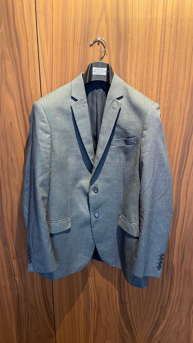 Blazer Longo Slim Fit Cinza 52 | Blazer Masculino Homem Company Usado ...