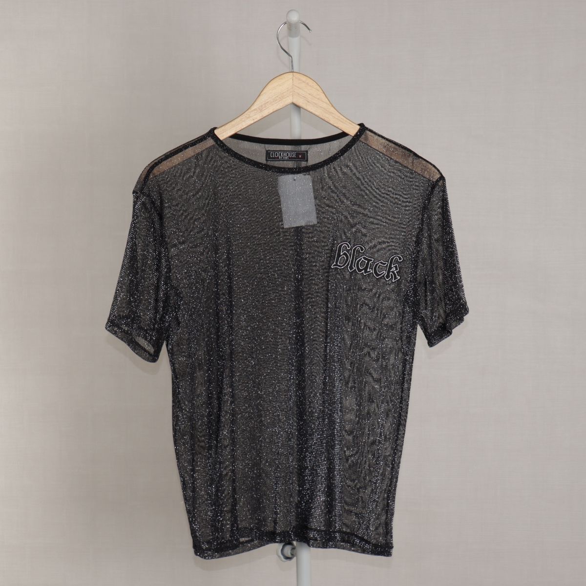 Blusa Preta Tule Fios Metálicos Clock House | Blusa Feminina Clock ...