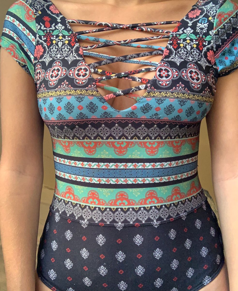 Body Farm | Blusa Feminina Farm Usado 51619977 | enjoei