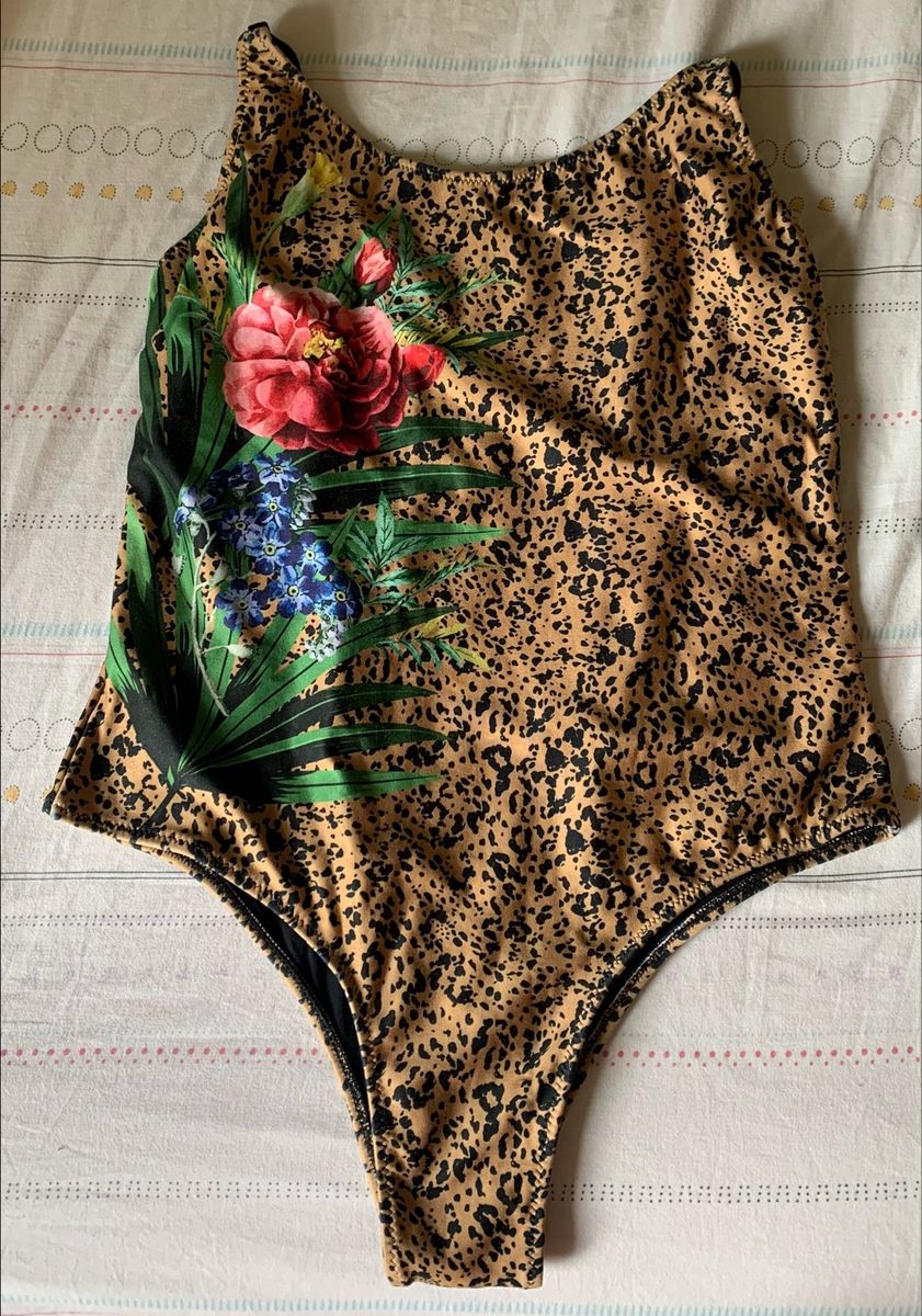 Body Maiô Cavado com Bojo Removivel com Estampa Animal Print (onça ...