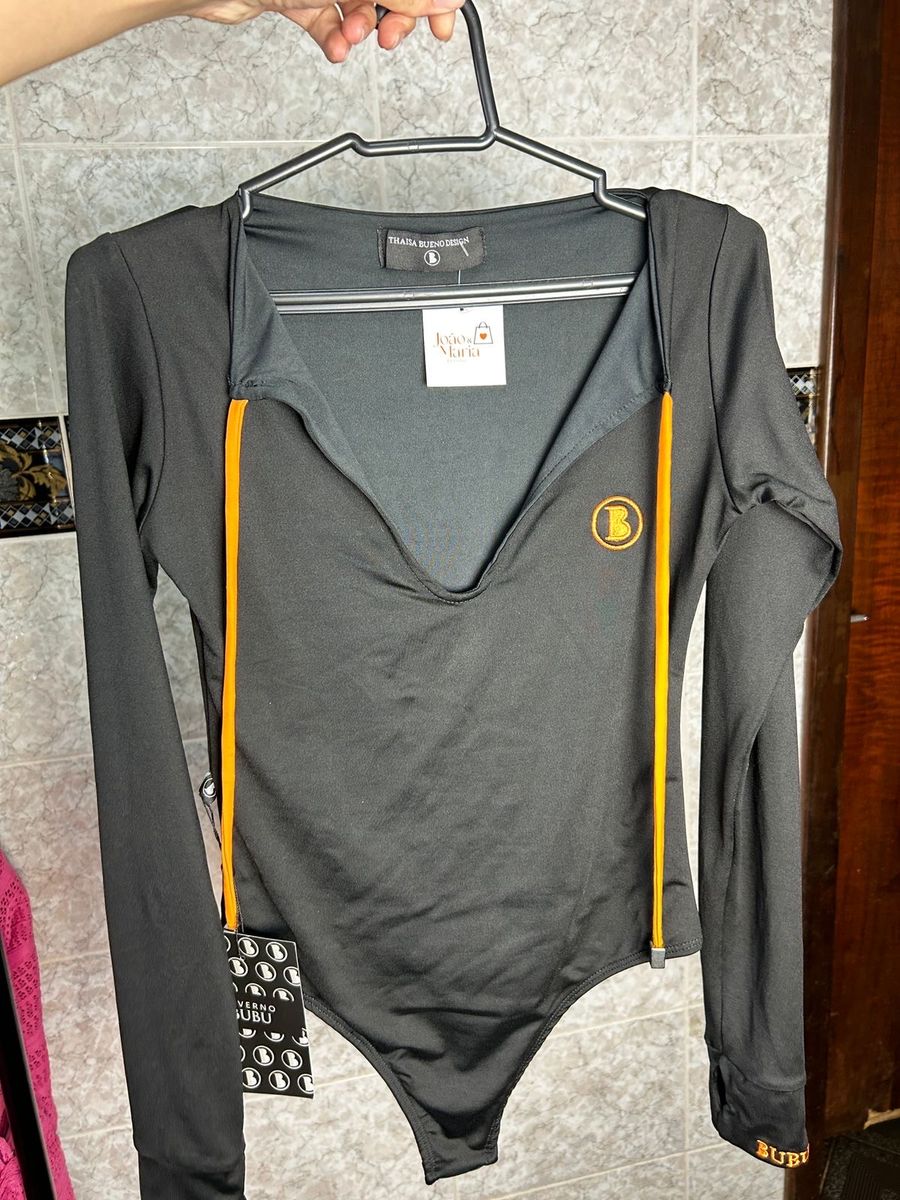 Body Manga Longa | Blusa Feminina Ubu Store Nunca Usado 128309522 | enjoei