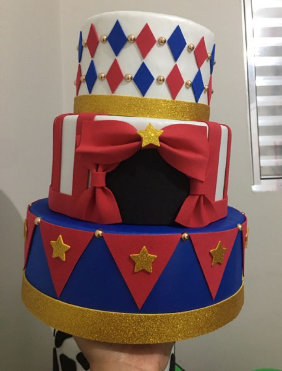 Bolo Fake Circus | Item Infantil Usado 67539861 | enjoei