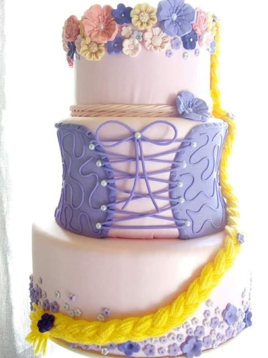 Bolo Fake Rapunzel | Item Infantil Festa Infantil Usado 72747395 | enjoei