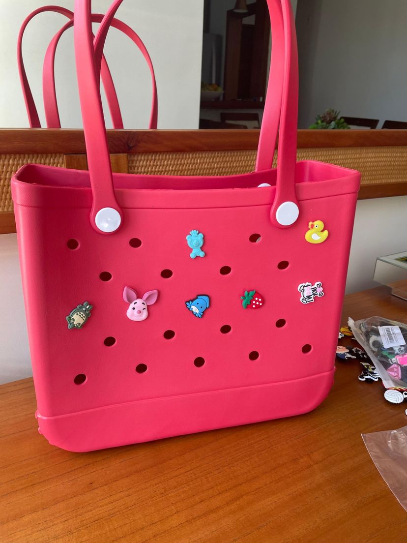 Bolsa Crocs de Praia Impermeável Vermelha | Clutch Feminina Crocs Nunca ...