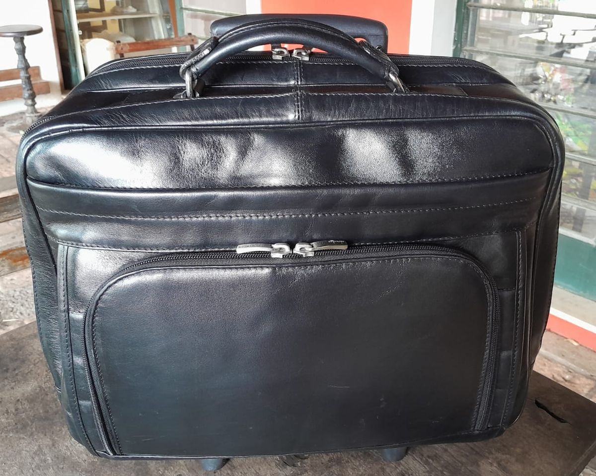 Bolsa de Viagem Executiva do Tipo Trolley, em Couro Natural, da Marca ...