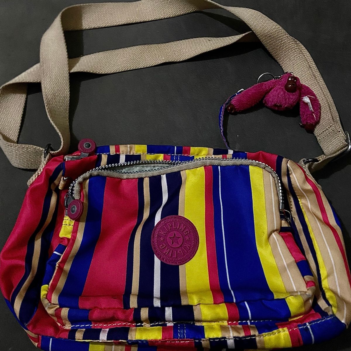 Bolsa Kipling Colorida Vintage Y2k | Clutch Feminina Kipling Usado 123920669 | enjoei