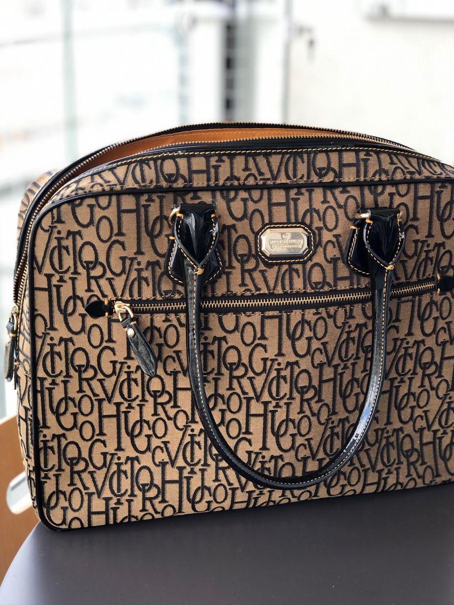 Bolsa Pasta Notebook Victor Hugo | Bolsa de Ombro Feminina Victor Hugo ...
