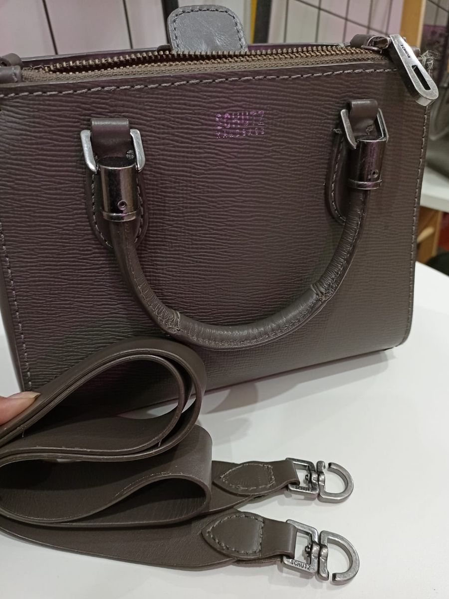 Bolsa Schultz Lorena Chumbo | Bolsa de Ombro Feminina Schutz Usado ...
