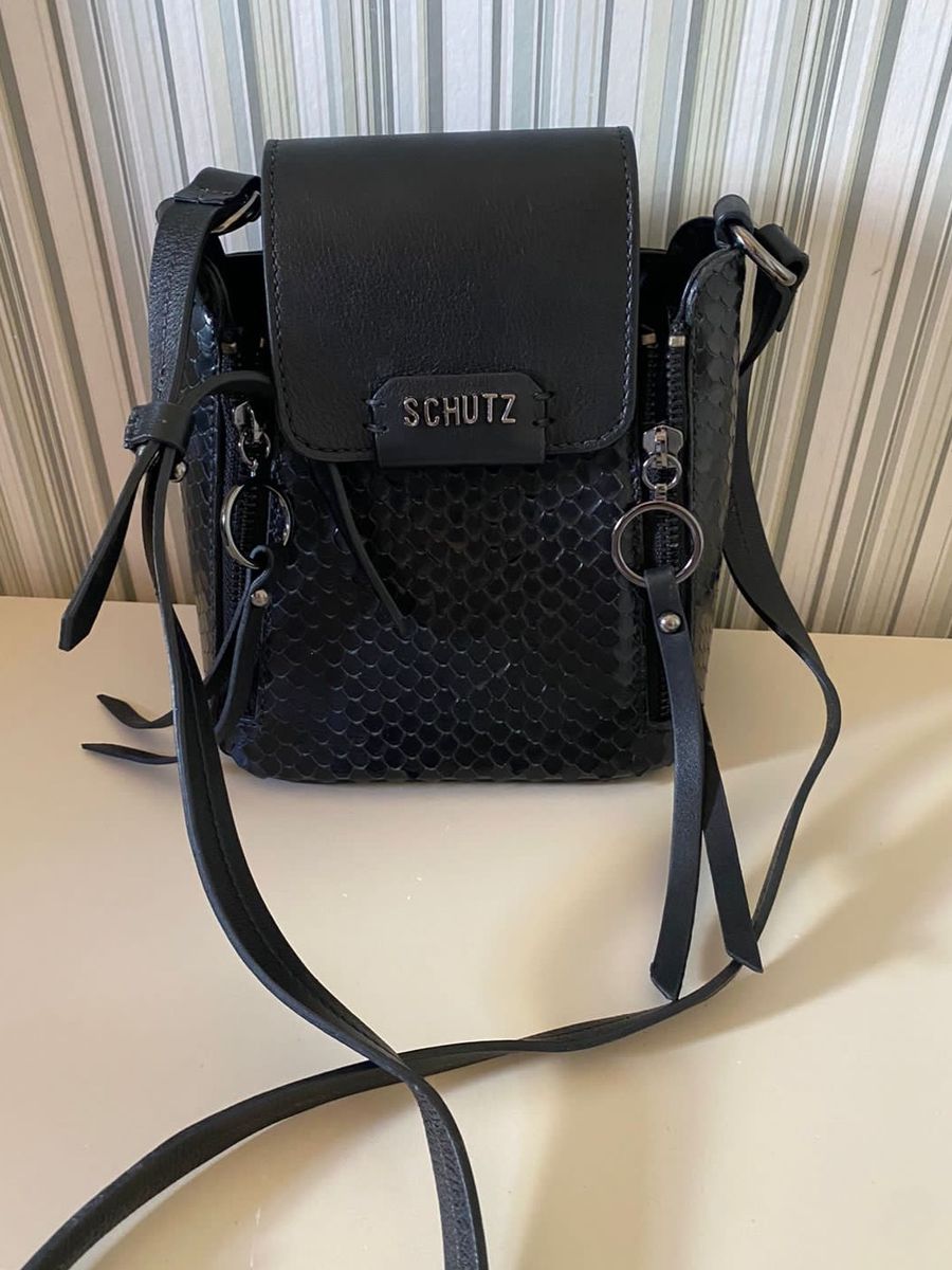 Bolsa Schultz Pequena Preta | Bolsa de Ombro Feminina Schutz Usado ...