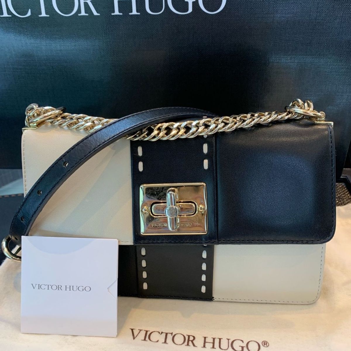 Bolsa Victor Hugo de Couro. Modelo Tank Fly Medium | Bolsa de Ombro Feminina Victor Hugo Usado ...