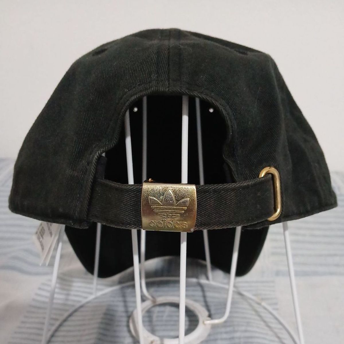 Boné Adidas "respect Me"coroa,original,vintage,simbolo Antigo 2007 ...