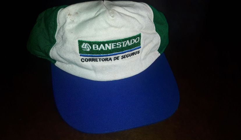 Boné Antigo do Extinto Banco Banestado 69007581 | enjoei
