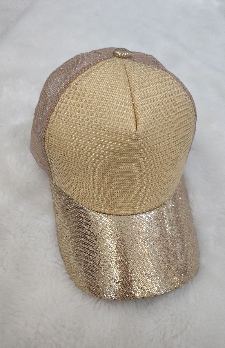 Boné com Brilho Dourado 96288689 | enjoei