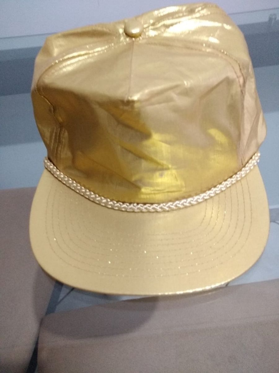 Boné Dourado Criança 6 Anos | Item Infantil Nunca Usado 50779795 | enjoei