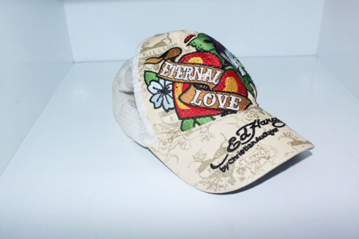 Boné Ed Hardy Original | Chapéu Feminino Ed Hardy Usado 1989819 | enjoei