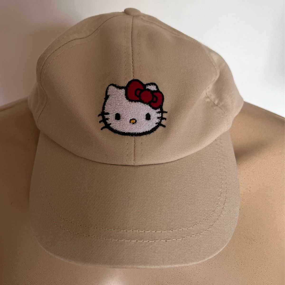 Boné Hello Kitty Sanrio | Item Infantil Sanrio Usado 113684112 | enjoei
