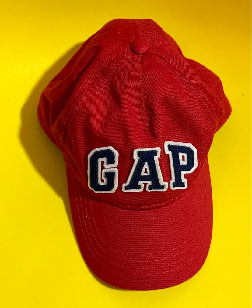 Boné Infantil da Gap / Cor Vermelha | Item Infantil Gap Usado 77130194 ...