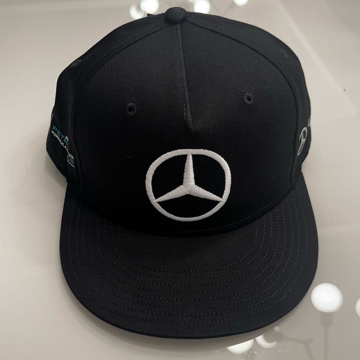Boné Mercedes Benz Fórmula Um F1 do Lewis Hamilton 102907174 | enjoei