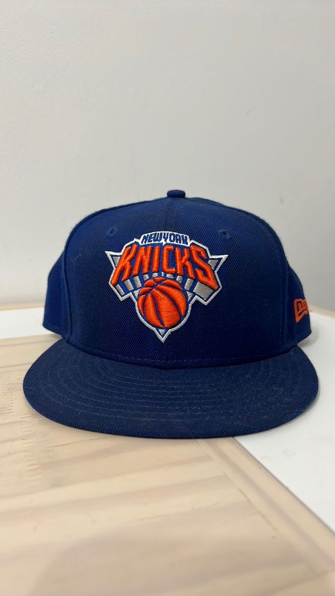 Bone New Era Knicks 84015323 | enjoei