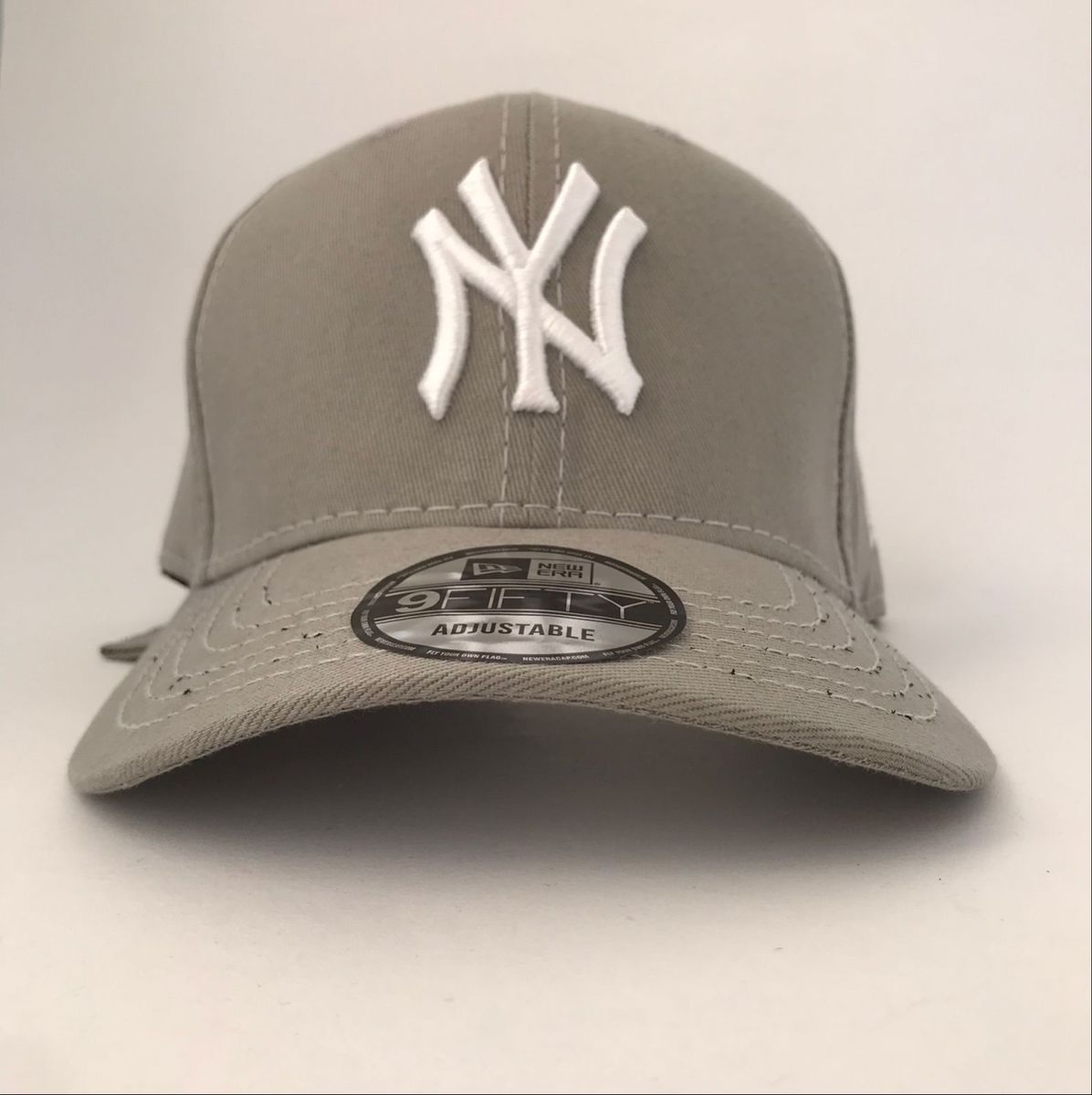 Boné New Era Modelo New York Cinza 77011490 | enjoei