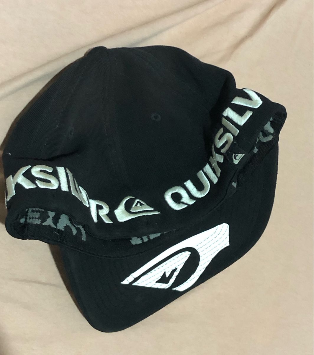 Boné Quiksilver Letreiro Relíquia Antigo Conservado 77525695 | enjoei