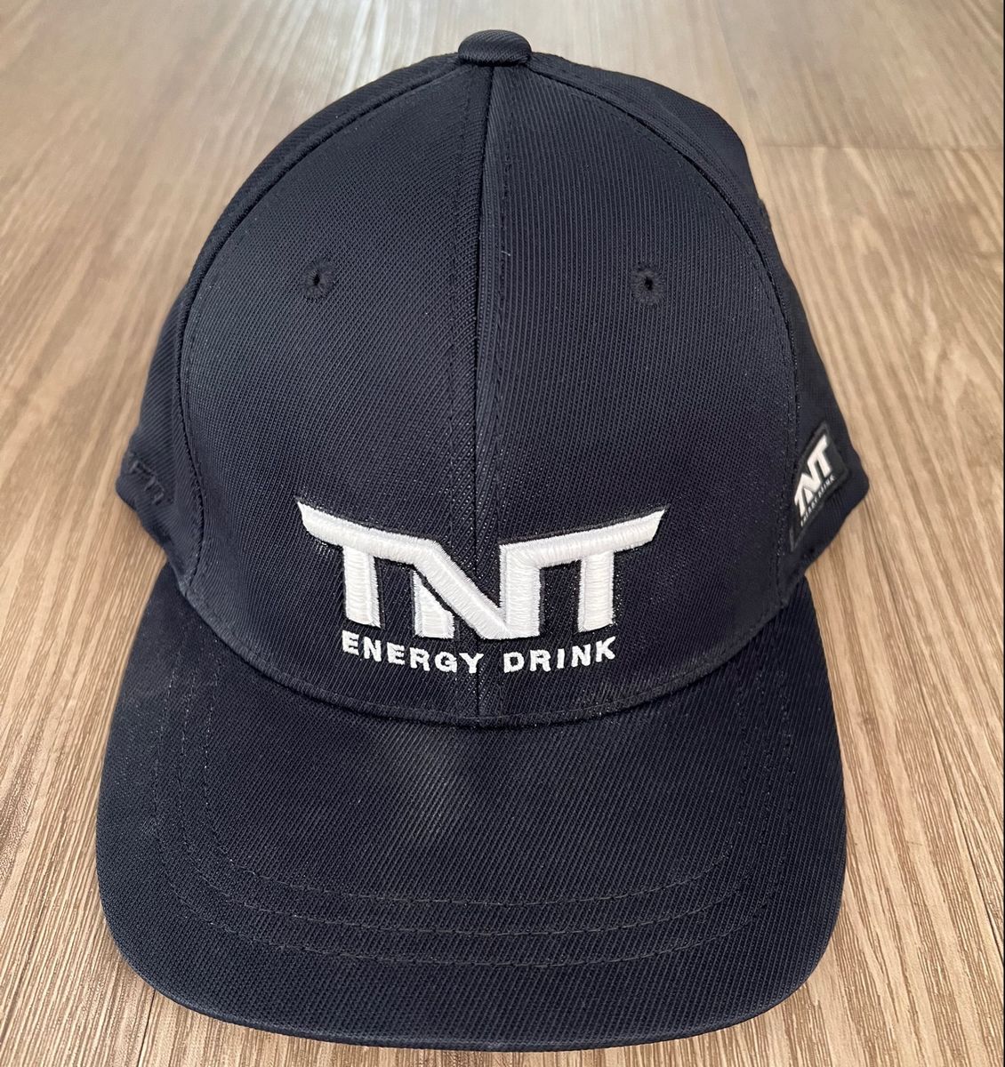 Boné Tnt Aba Reta Autografado por José Aldo Lutador Ufc 86342288 | enjoei