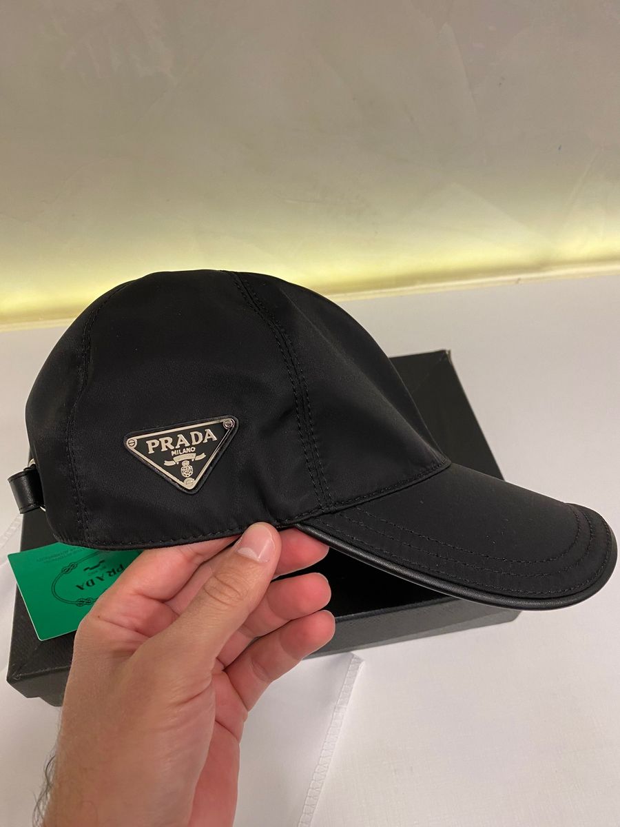 Boné Prada em Re-nylon 86258417 | enjoei