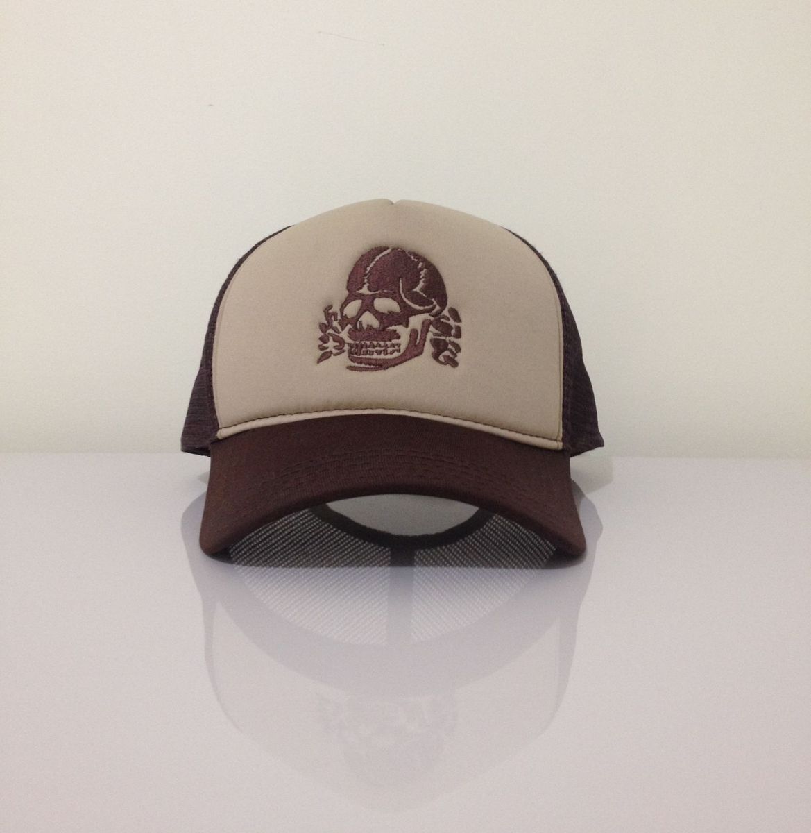 Boné Trucker Skull 12840126 | enjoei
