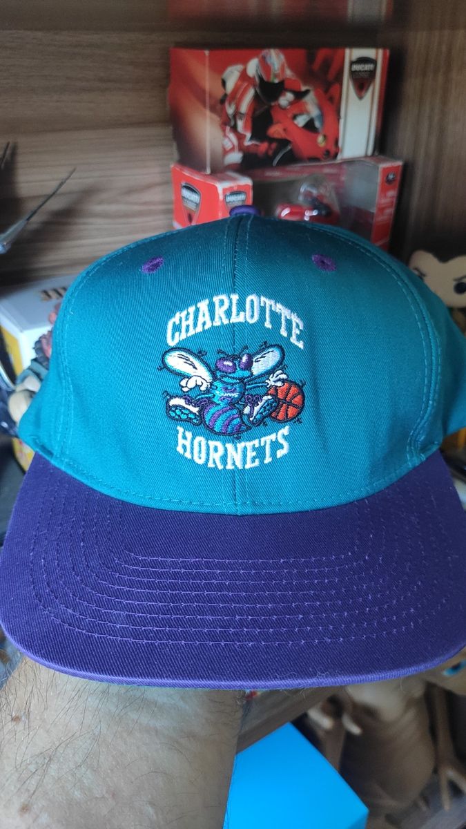 Boné Vintage Charlotte Hornets Adidas Originals 84965845 | enjoei