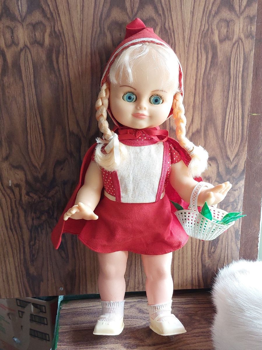 Boneca Antiga Chapéuzinho Vermelho | Brinquedo Atma Usado 79587086 | enjoei