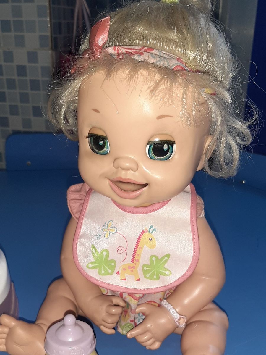 Boneca Baby Live, Que Come e Faz Cocô, Novinha | Brinquedo para Bebês ...