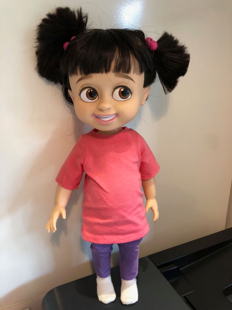 Boneca Boo Oficial Mosntros Sa da Disney Que Fala | Brinquedo Disney ...