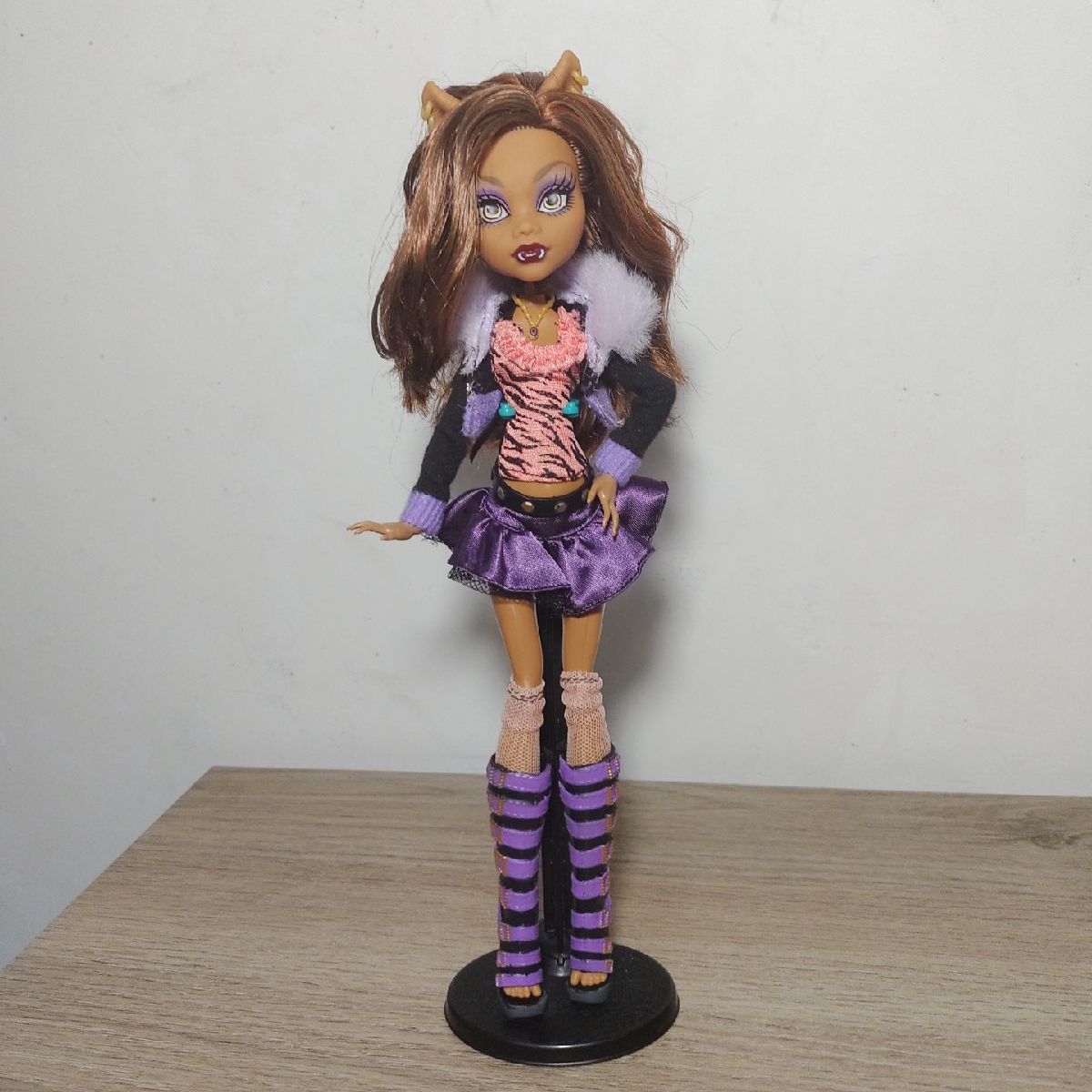 Boneca Clawdeen Wolf Básica Monster High Mattel | Brinquedo Monster High Usado 100221672 | enjoei