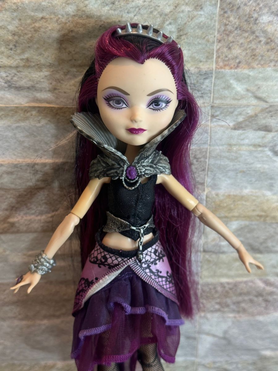 Boneca da Série Ever After Rebel - Raven Queen 2012 Mattel Colecionador ...