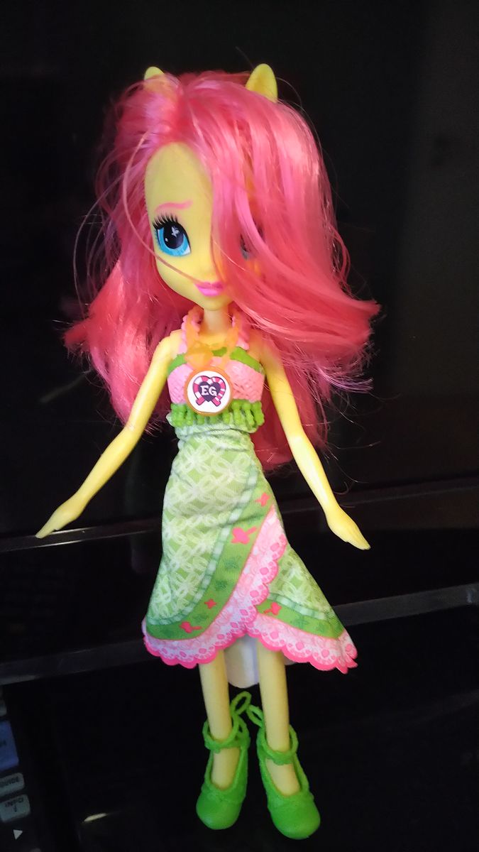Boneca Equestria Girls Fluttershy | Brinquedo Hasbro Usado 57962517 | enjoei