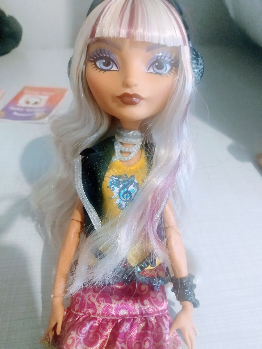 Boneca Ever After High Melody Piper | Brinquedo Mattel Usado 69561030 ...