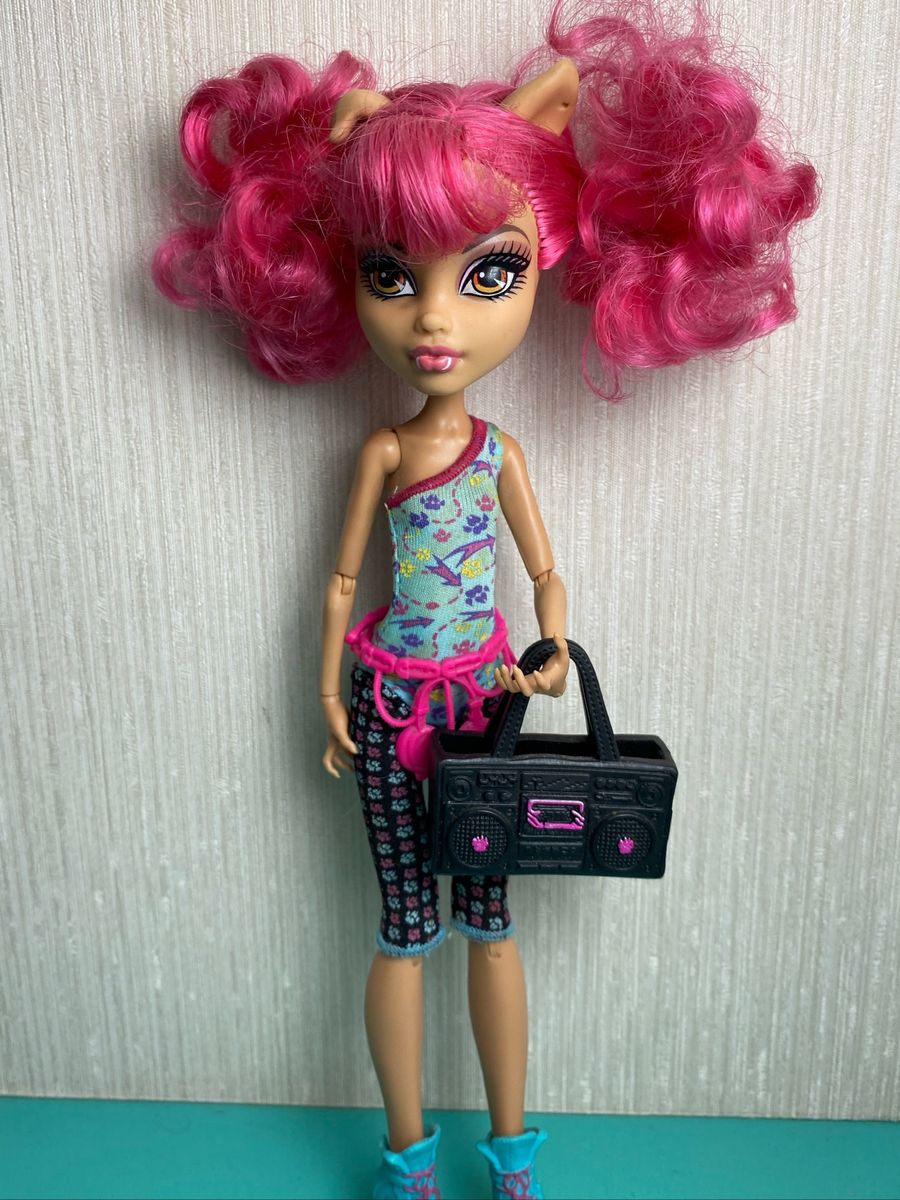 Boneca Monster High Howleen Wolf | Brinquedo Mattel Usado 73561480 | enjoei
