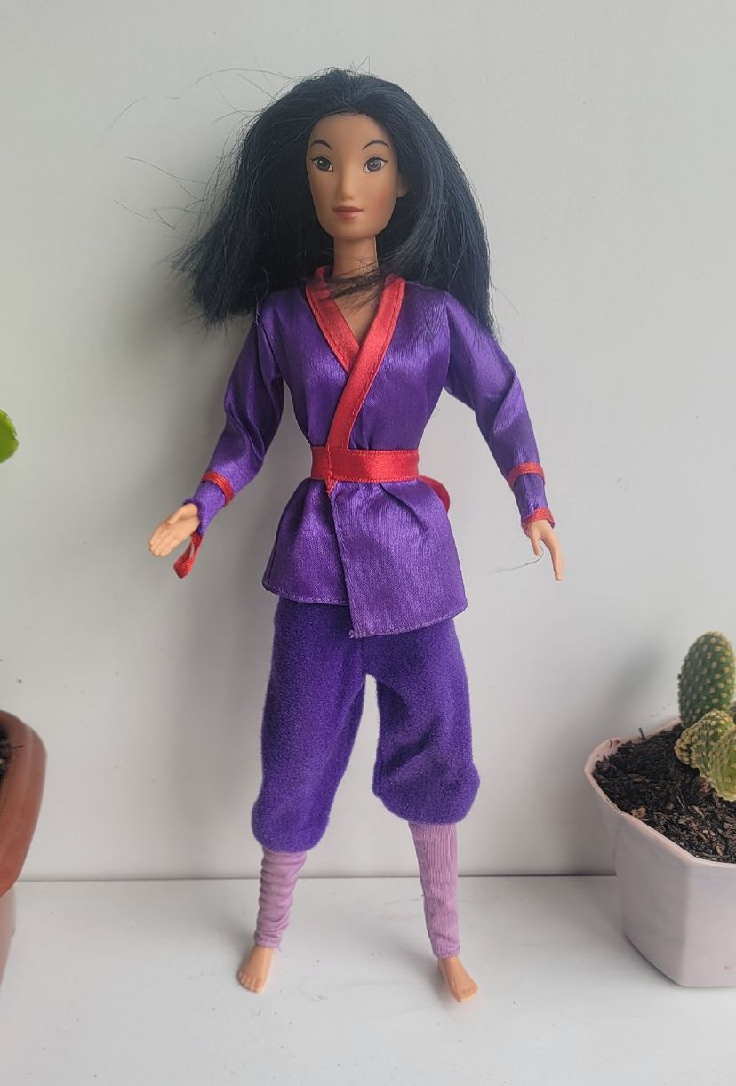 Boneca Mulan Disney 1998 | Brinquedo Disney Usado 88001125 | enjoei