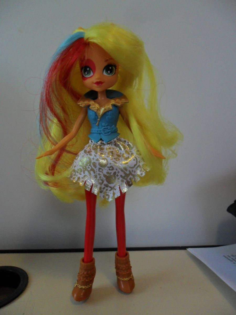 Boneca My Little Pony Equestria Girl Apple Jack | Brinquedo Hasbro Usado 46309530 | enjoei