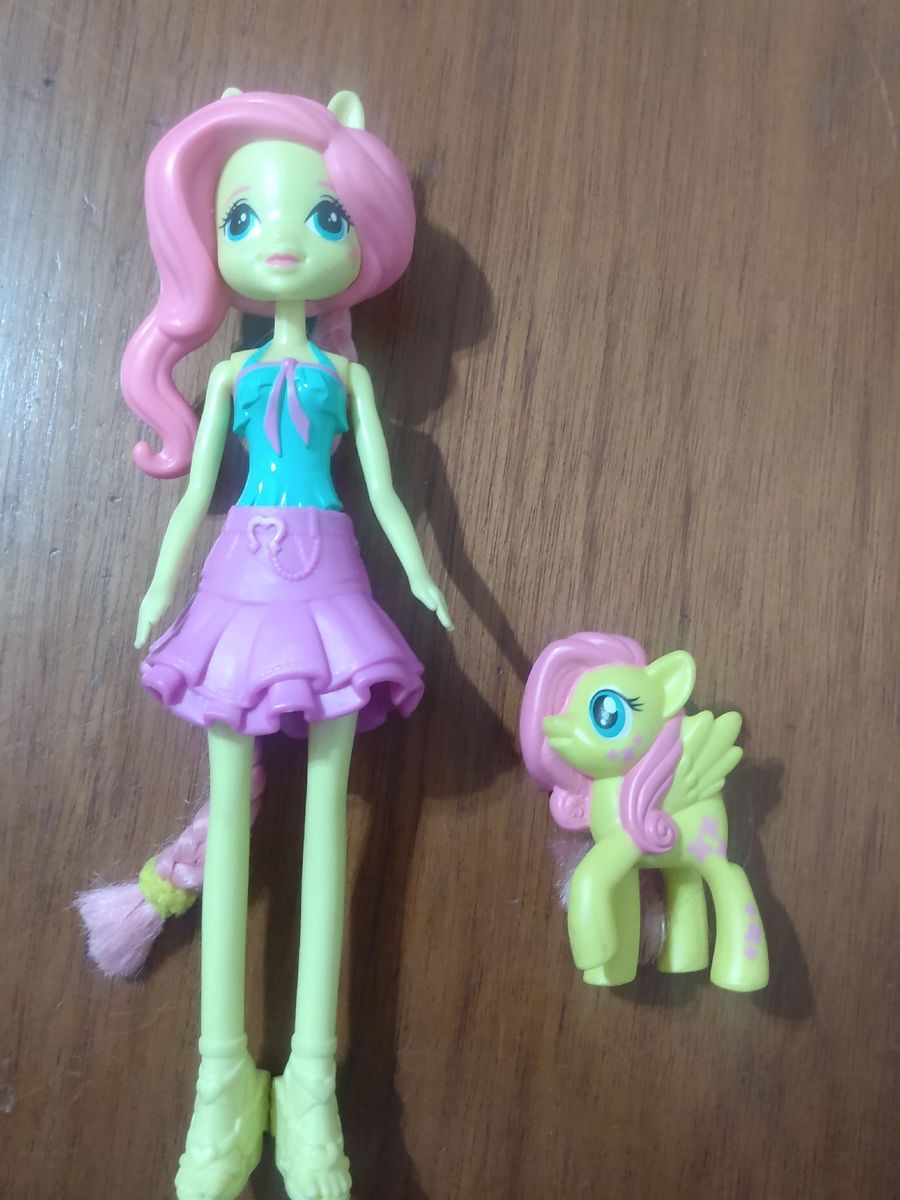 Boneca My Little Pony Equestria Girls Fluttershy Básica | Brinquedo Hasbro Usado 76933605 | enjoei