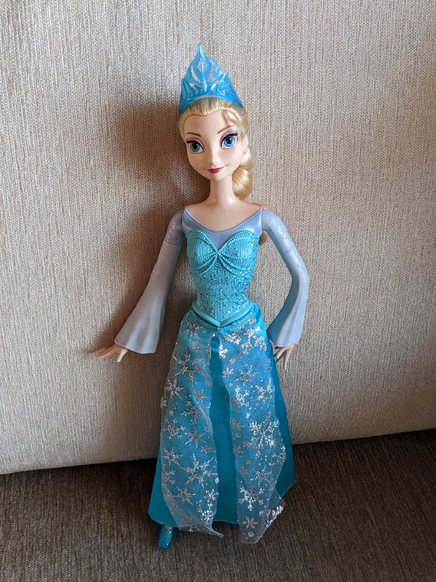 Boneca Princesa Elsa com O Poder do Gelo Frozen | Brinquedo Mattel ...