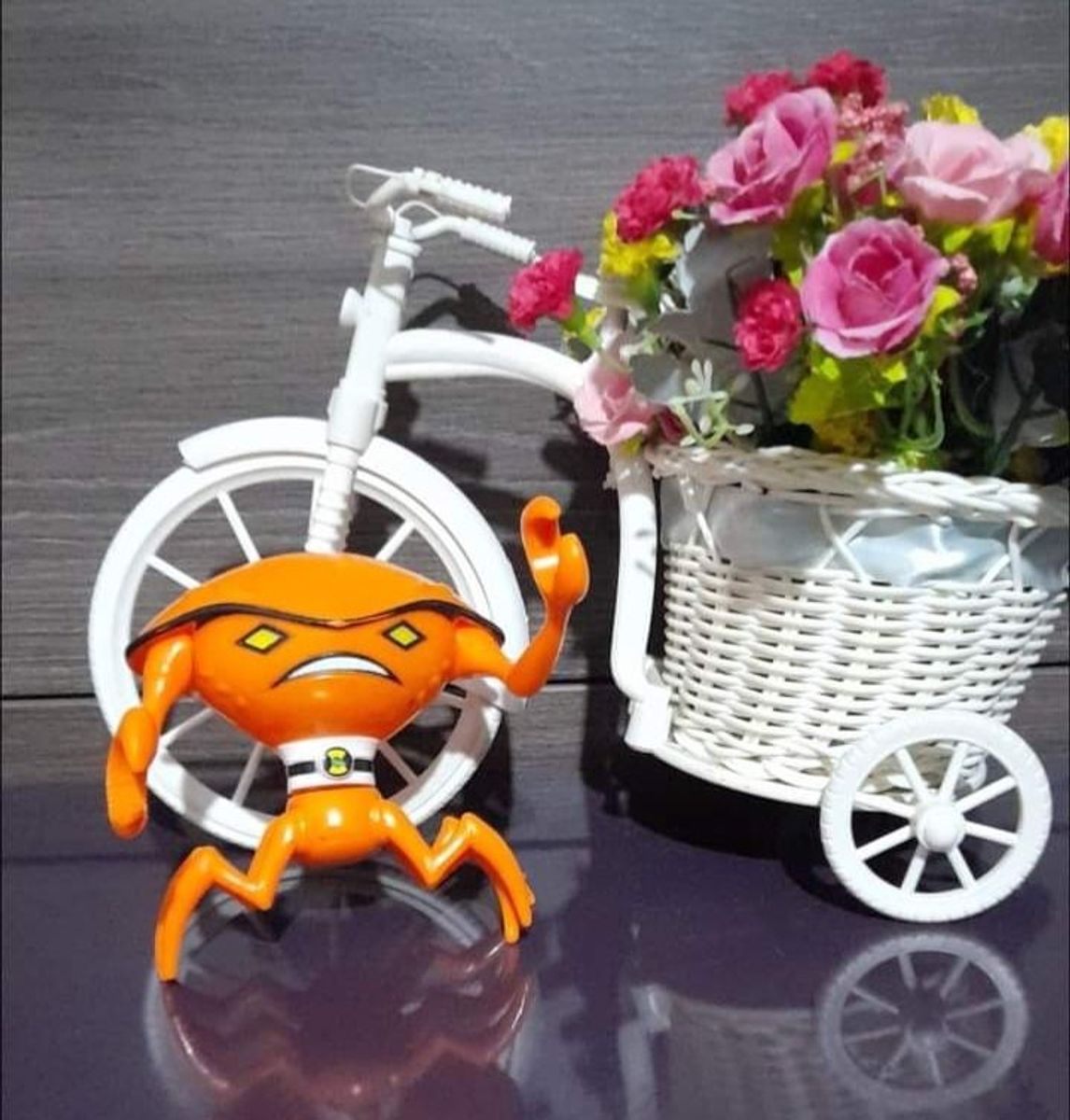 Boneco Artrópode Brainstorm Desenho Ben 10 Conforme Fotos | Brinquedo ...