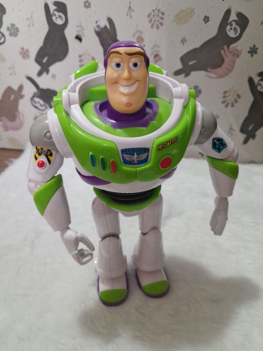 Boneco Buzz Lightyear 17cm Toy Story | Brinquedo Espacinho Kids Usado 86383871 | enjoei