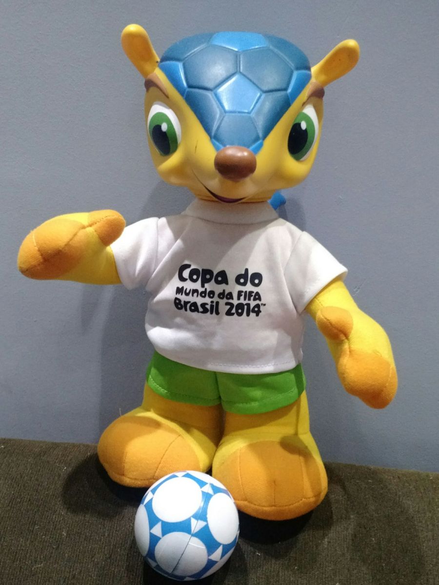 Boneco Mascote da Copa | Brinquedo Usado 25215915 | enjoei
