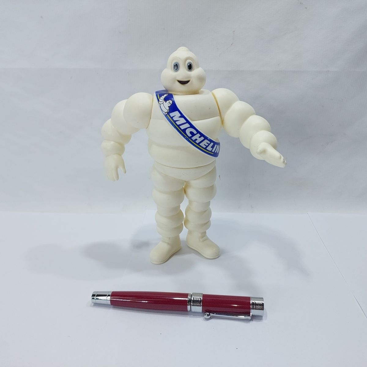 Boneco Michelin Original Legítimo Excelent Anos 80 19cm 130g | Produto ...