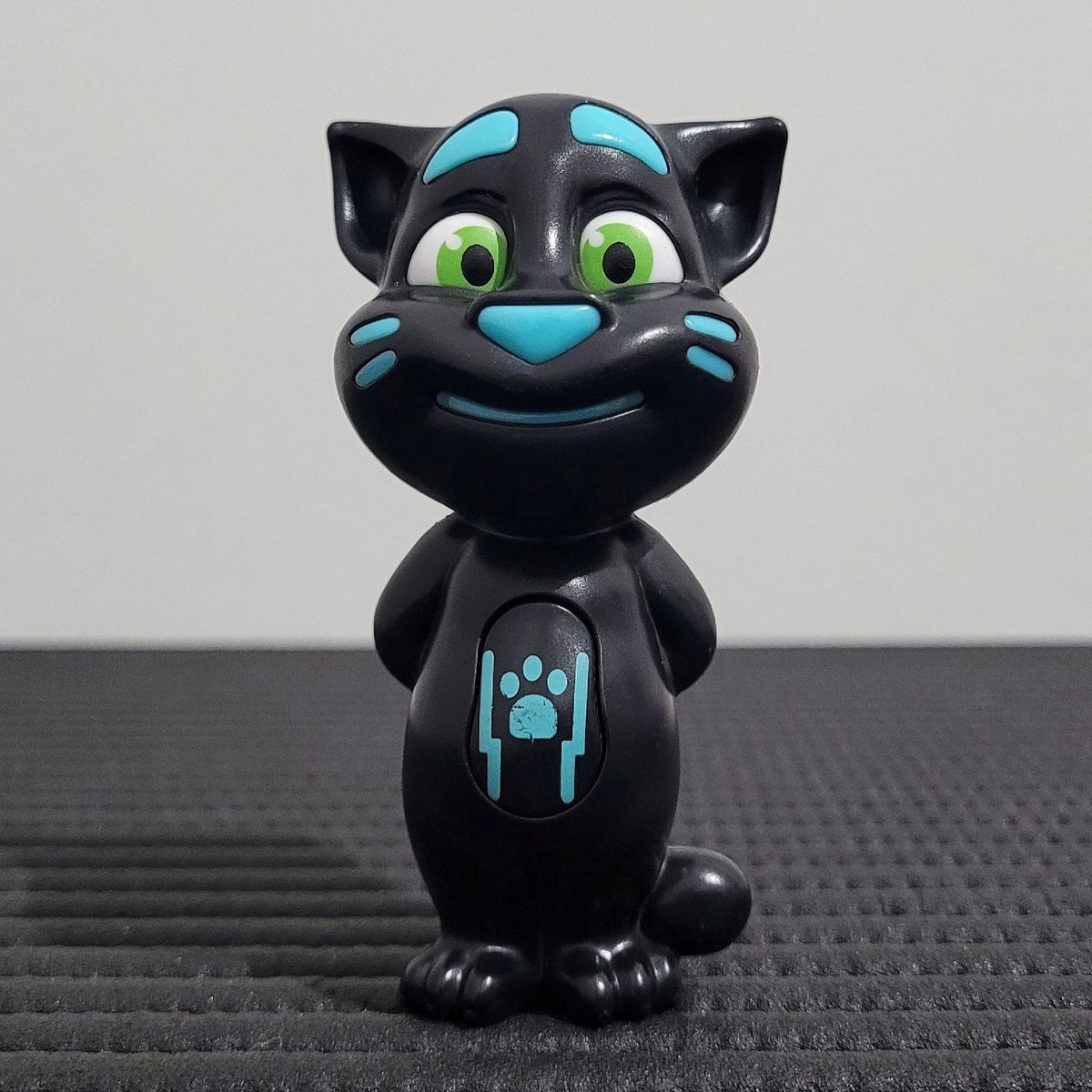 Boneco My Talking Tom - Meu Tom Falante Preto e Azul | Brinquedo Mc ...