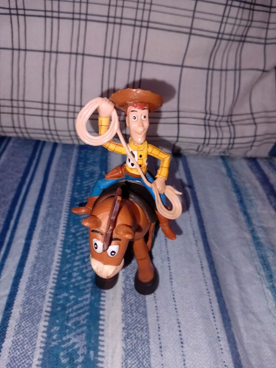 Boneco Woody e Cavalo Bala Ao Alvo Action Figure Colecionáveis ...
