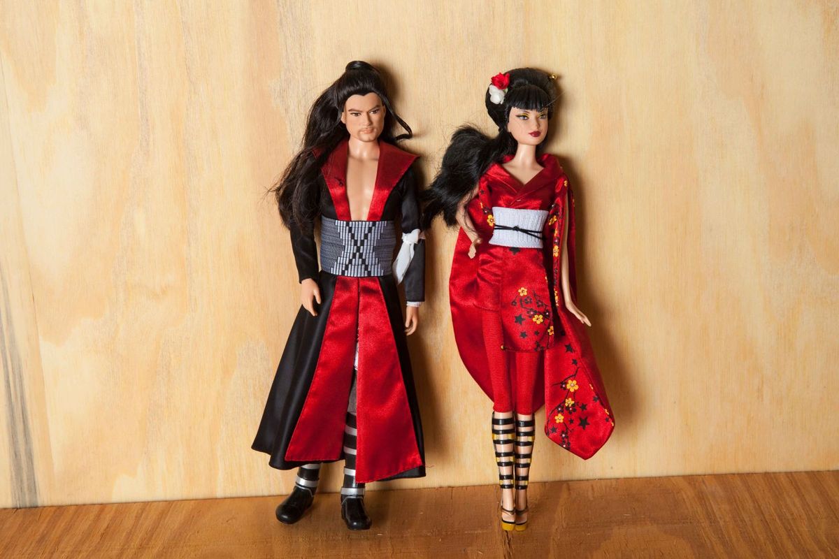 Bonecos Casal Samurai - Barbie 986864 | enjoei