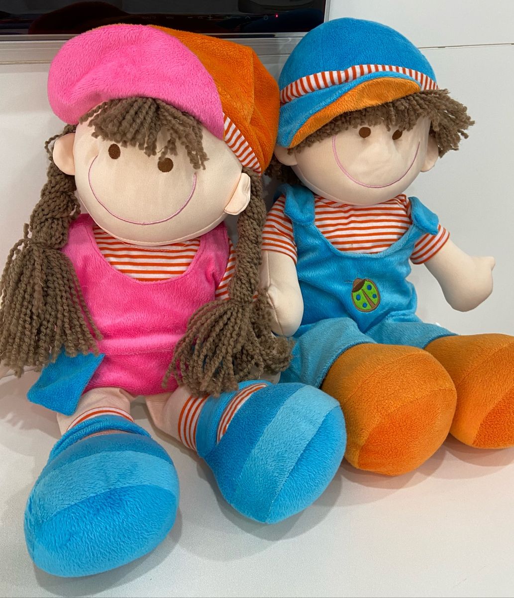 Bonecos de Feltro, Menino e Menina, Enchimento 100% Poliéster, 50cm ...